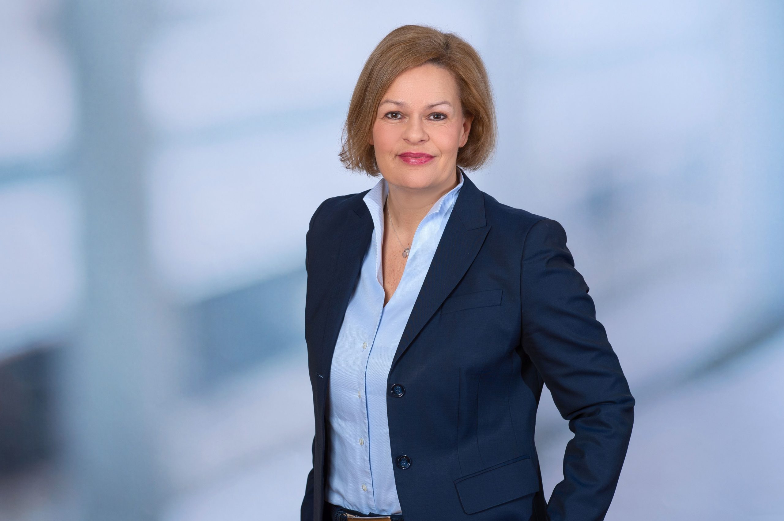 Innenministerin Faeser besorgt wegen Zunahme von Kriminalität gegen ...