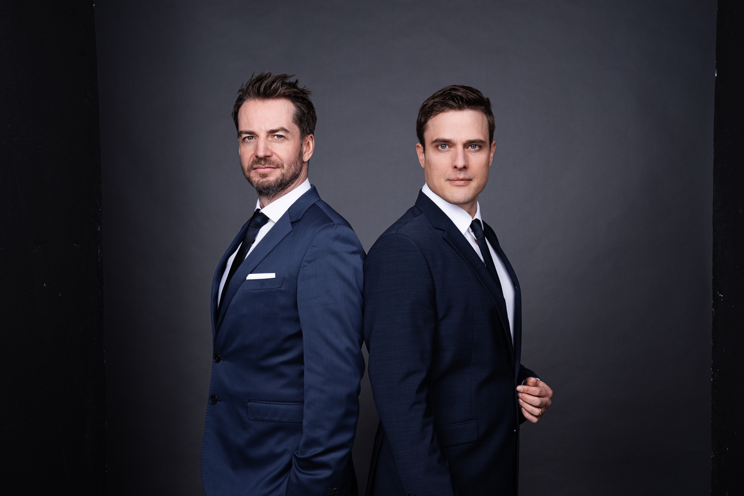 Crime-Tour: Star-Anwalt Alexander Stevens & Tagesschau-Sprecher ...